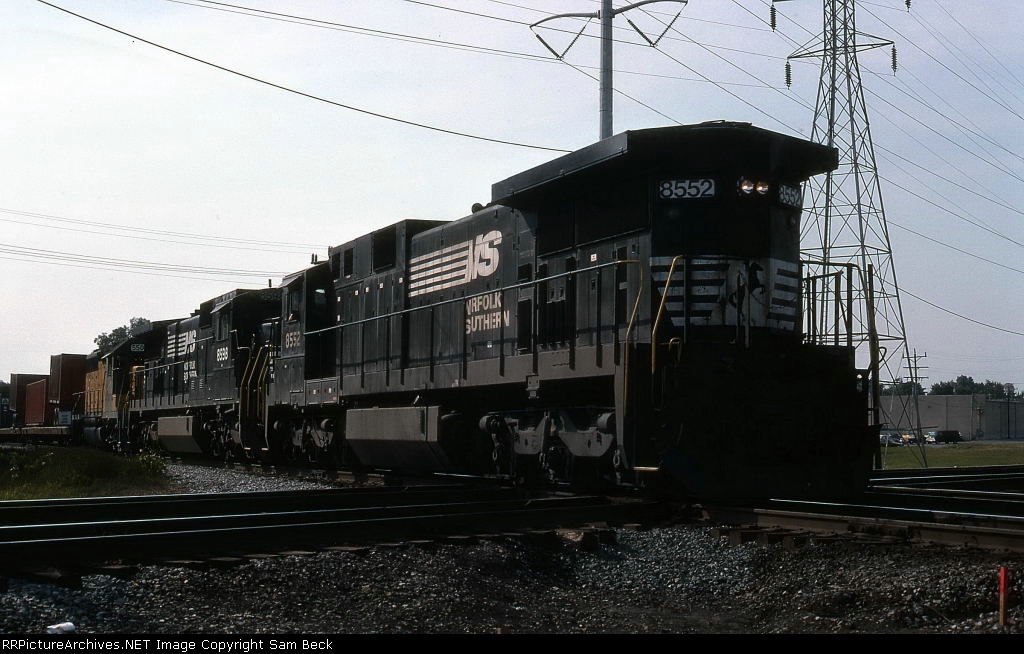 NS 8552, 8598, and CNW 5500